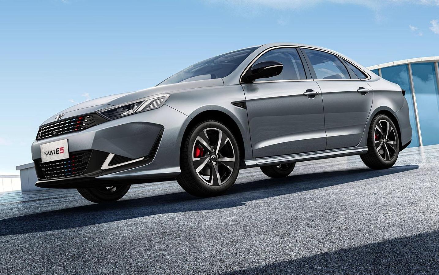 Объявлена стоимость китайского седана Kaiyi E5 в России